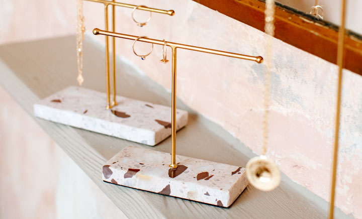 Wholesale Jewellery Stands & Trinket Dishes | Bulk Buy at Sass & Belle ...